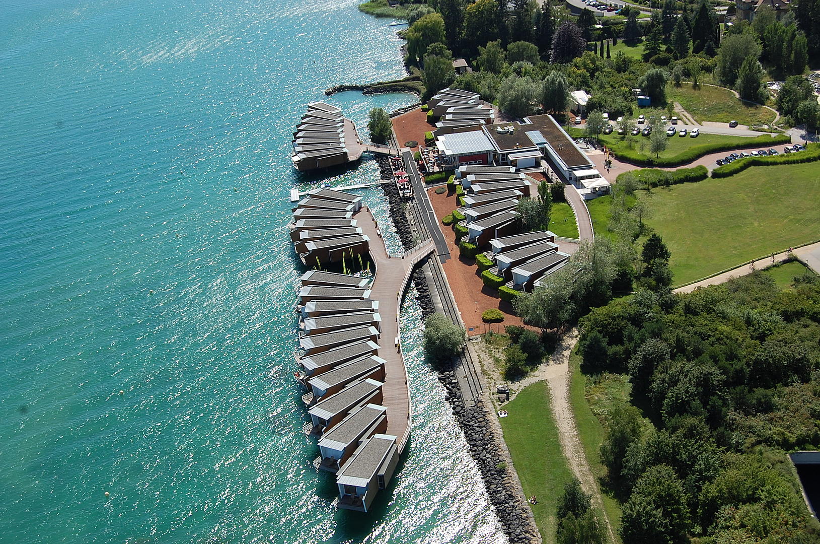 HOTÉIS COM BANGALÔS SOBRE A ÁGUA PARA TODOS OS GOSTOS E BOLSOS (E QUE ...