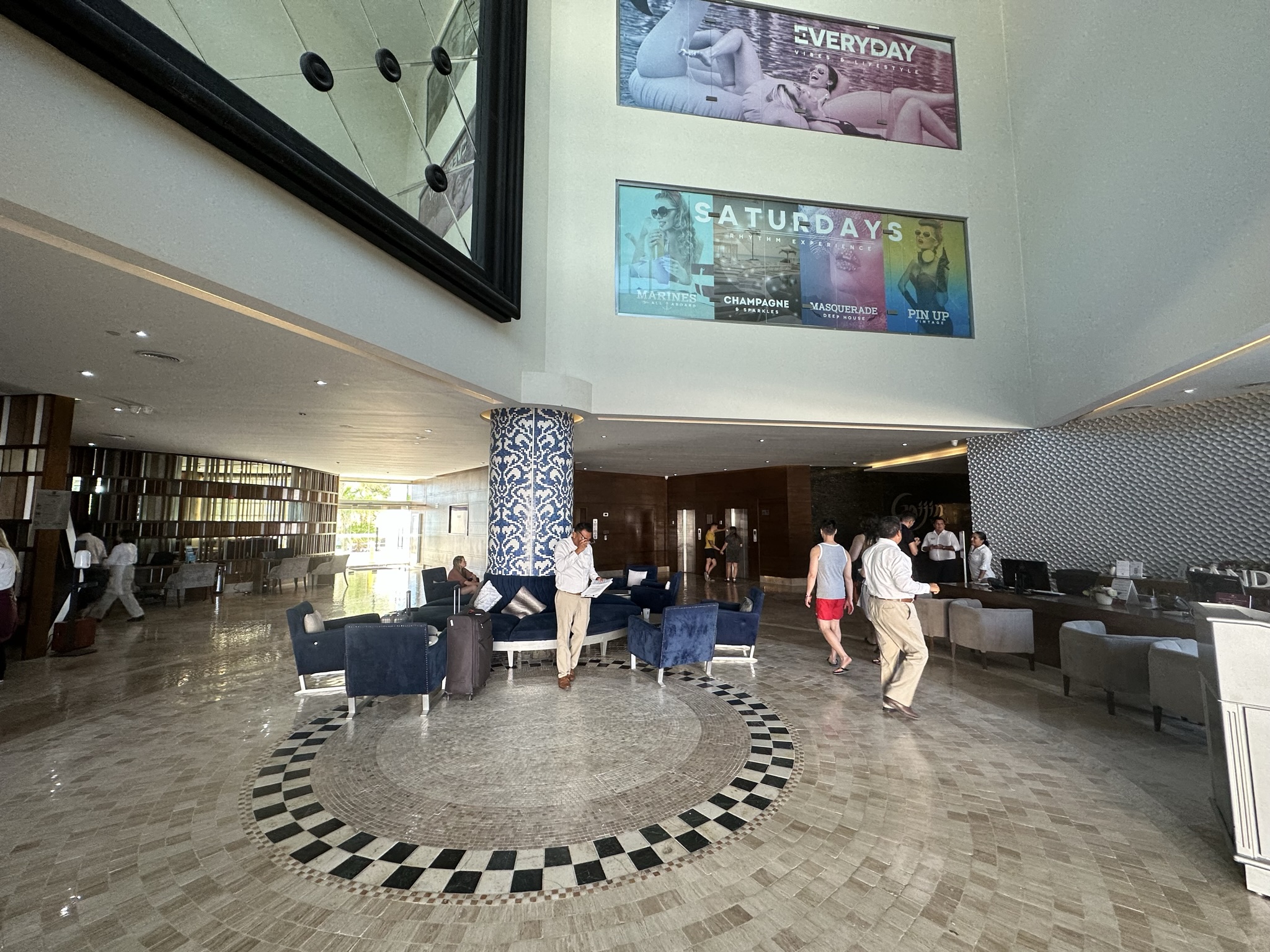 COMO É SE HOSPEDAR NO SANDOS CANCUN - Rodsnaideia